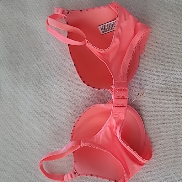 Victoria's Secret | Intimates & Sleepwear | Nwt Victorias Secret 34d ...